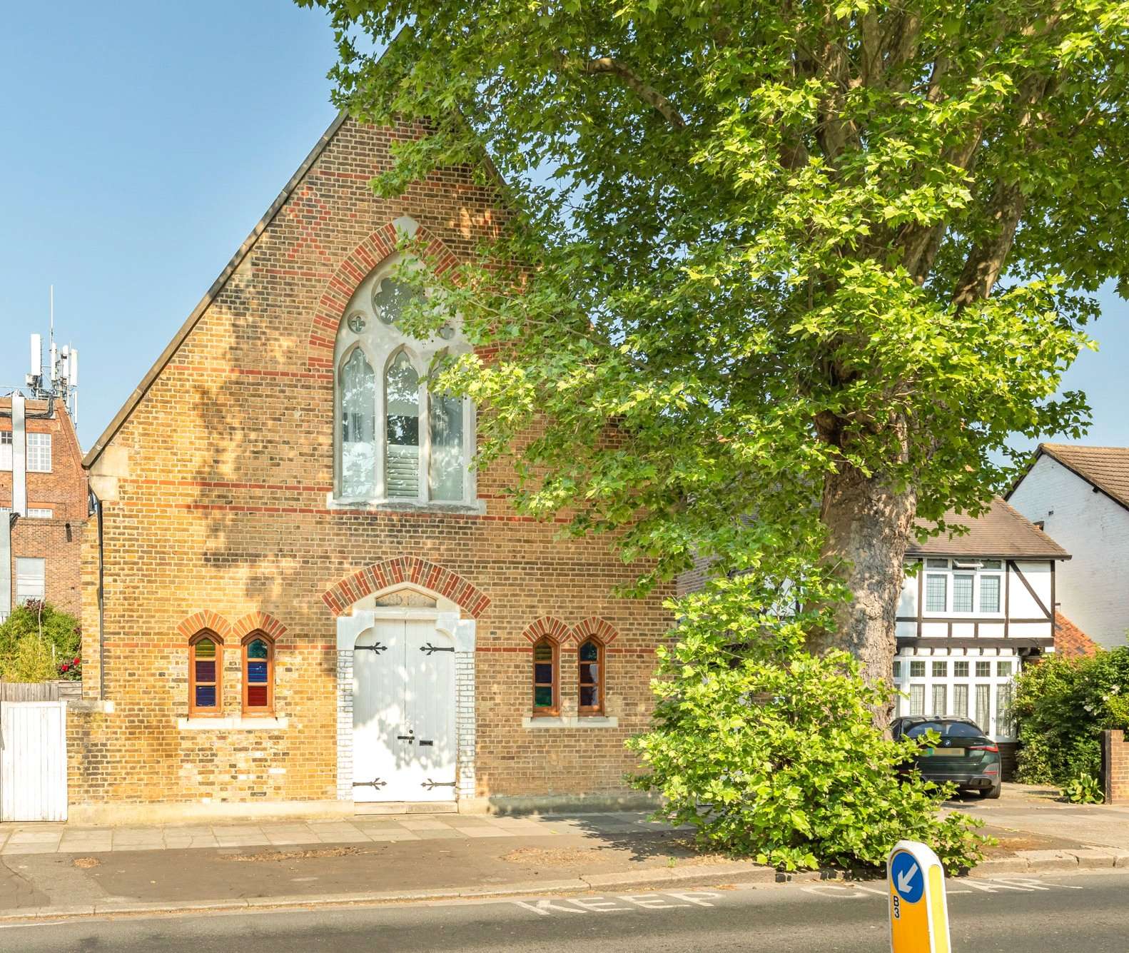 Tři loznice dum na prodej v Byfleet, Surrey | Savills