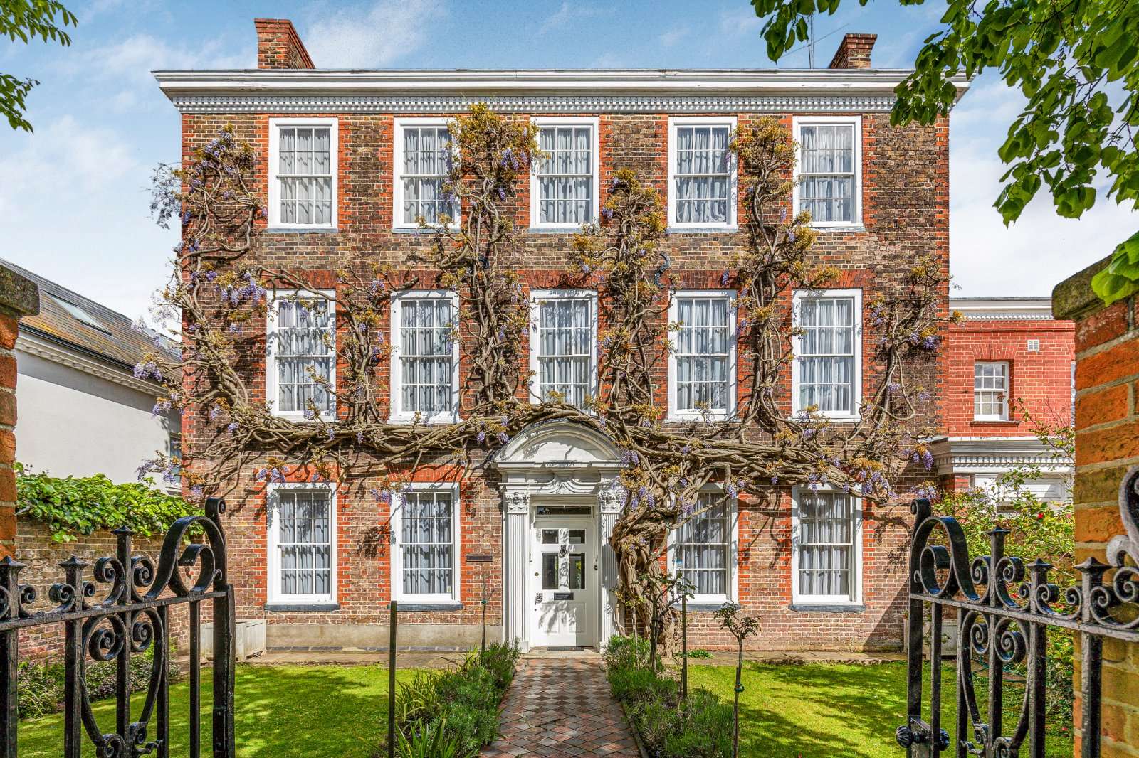 Lower Teddington Road, Kingston upon Thames, Surrey, KT1 4EU | Property ...