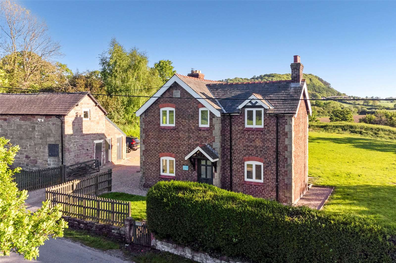 Houses for sale in Stoke-on-Trent | Savills