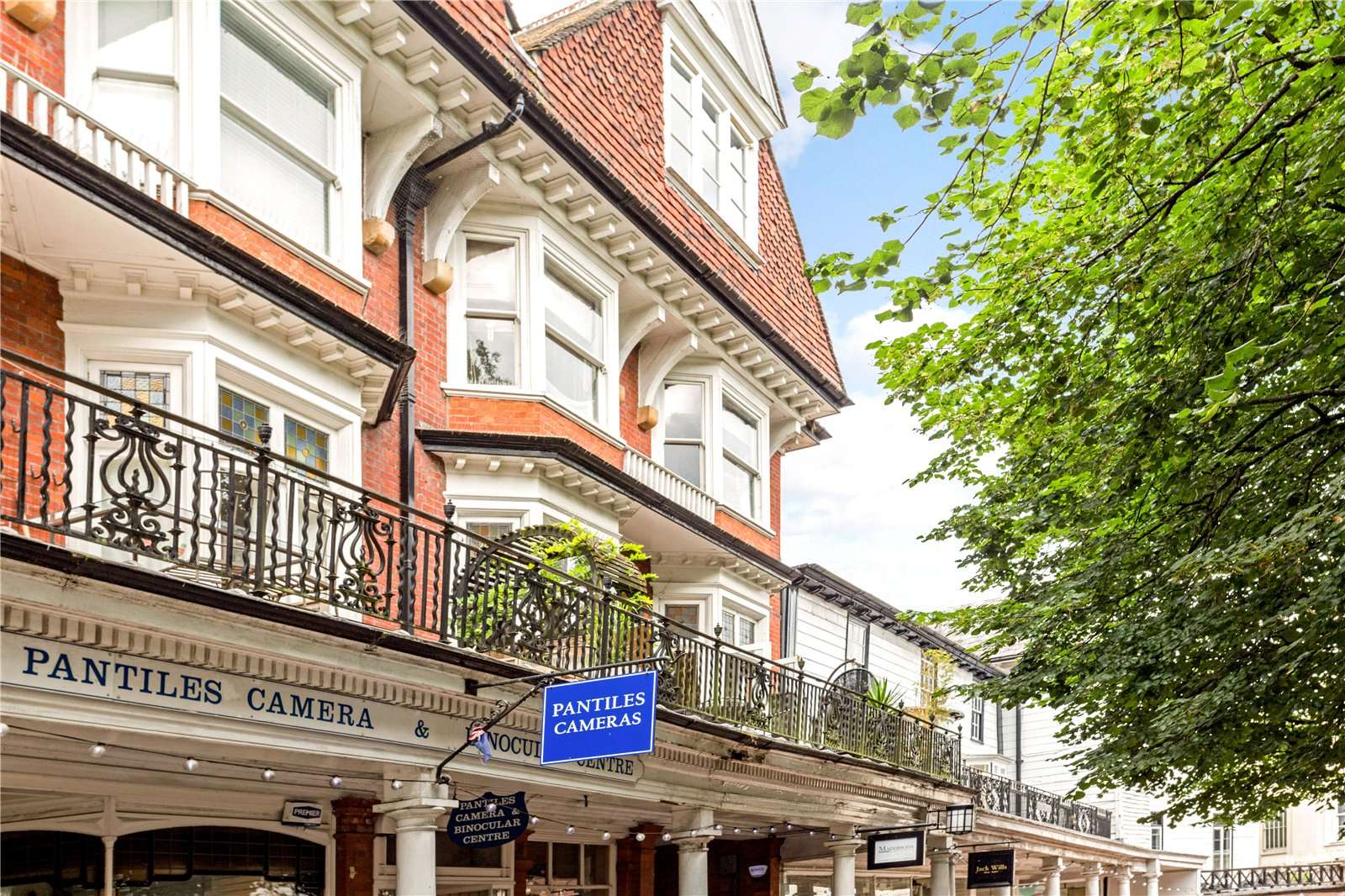 Property for sale in Friars Gate, East Sussex | Savills