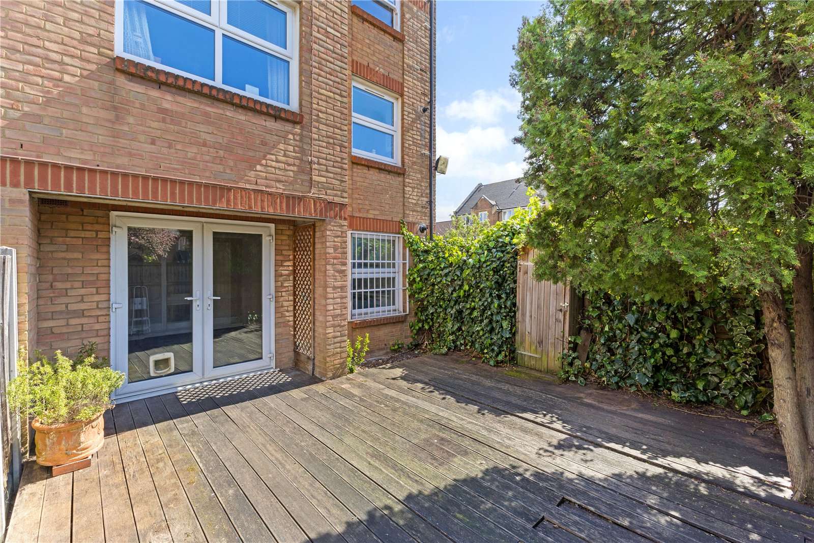 Albert Close, South Hackney, London, E9 7EX | Property for sale | Savills