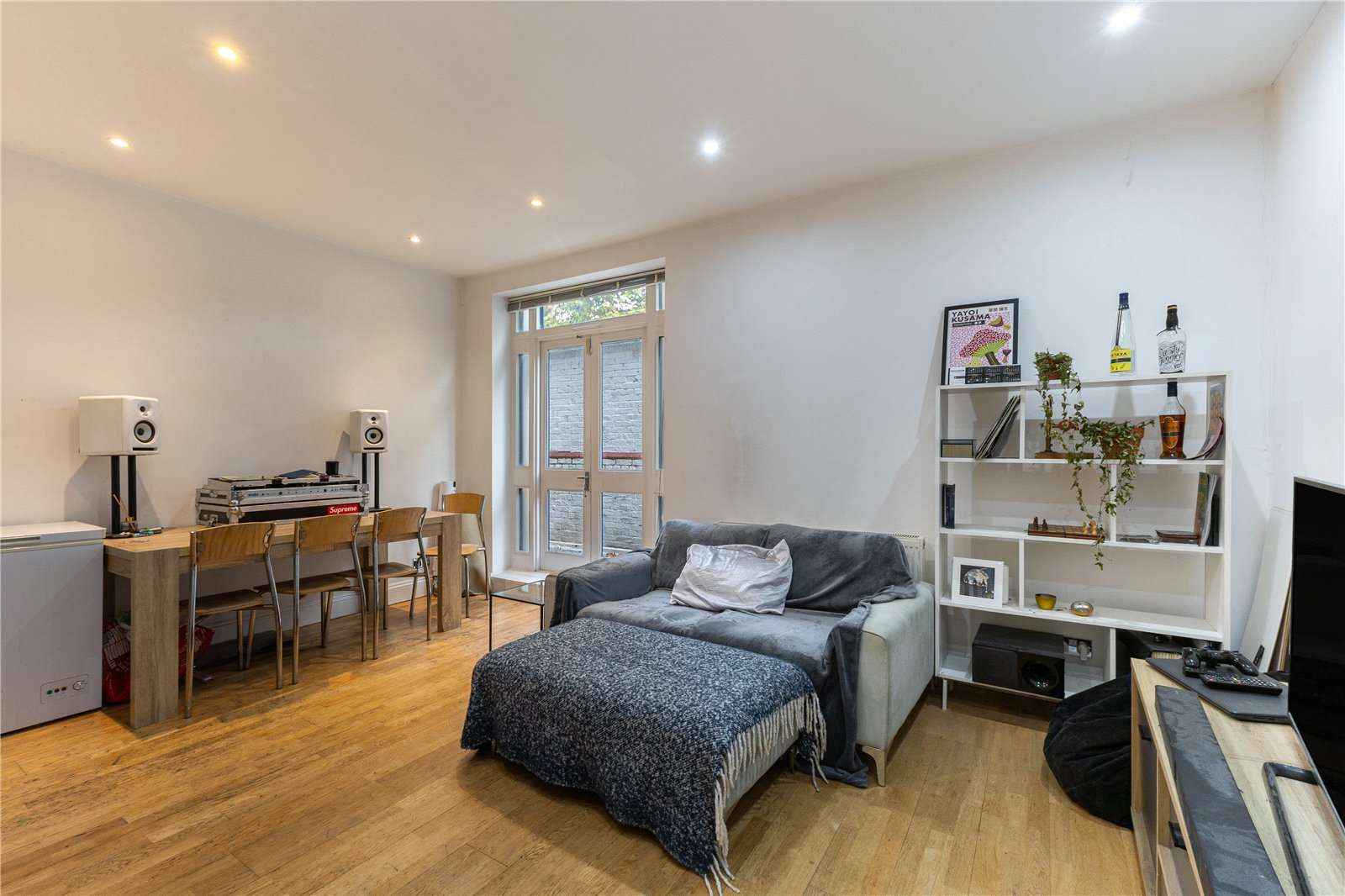 Lauriston Road, London, E9 7LH | Property for sale | Savills