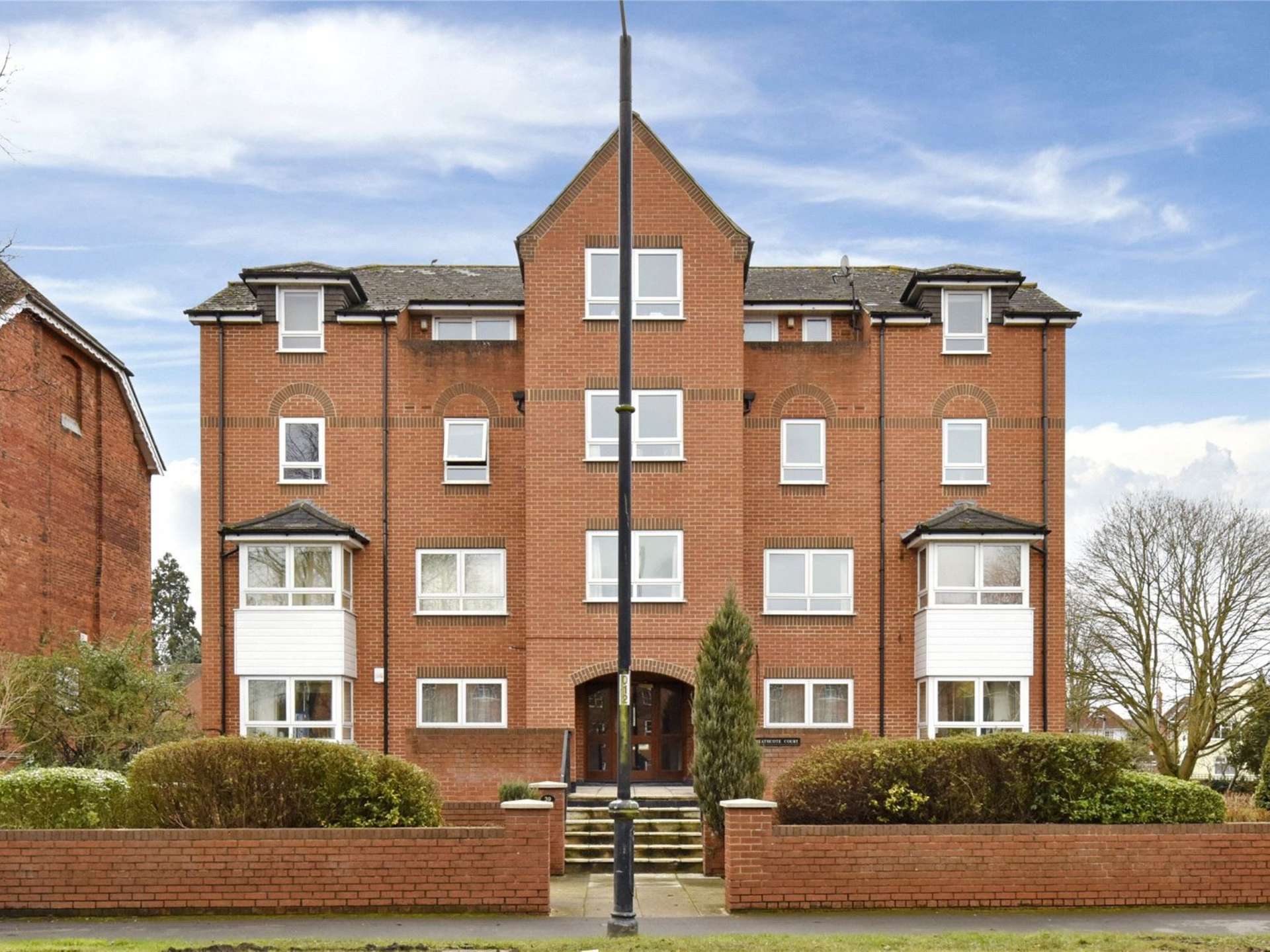 Savills | Property to rent in Clewer Green, Windsor and Maidenhead