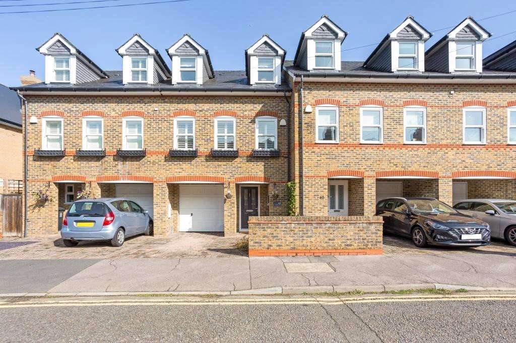 Property for sale in Windsor, Windsor and Maidenhead | Savills