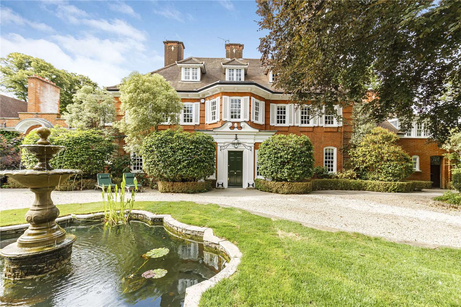 George Road, Coombe Hill, Surrey, KT2 7NU | Property to rent | Savills