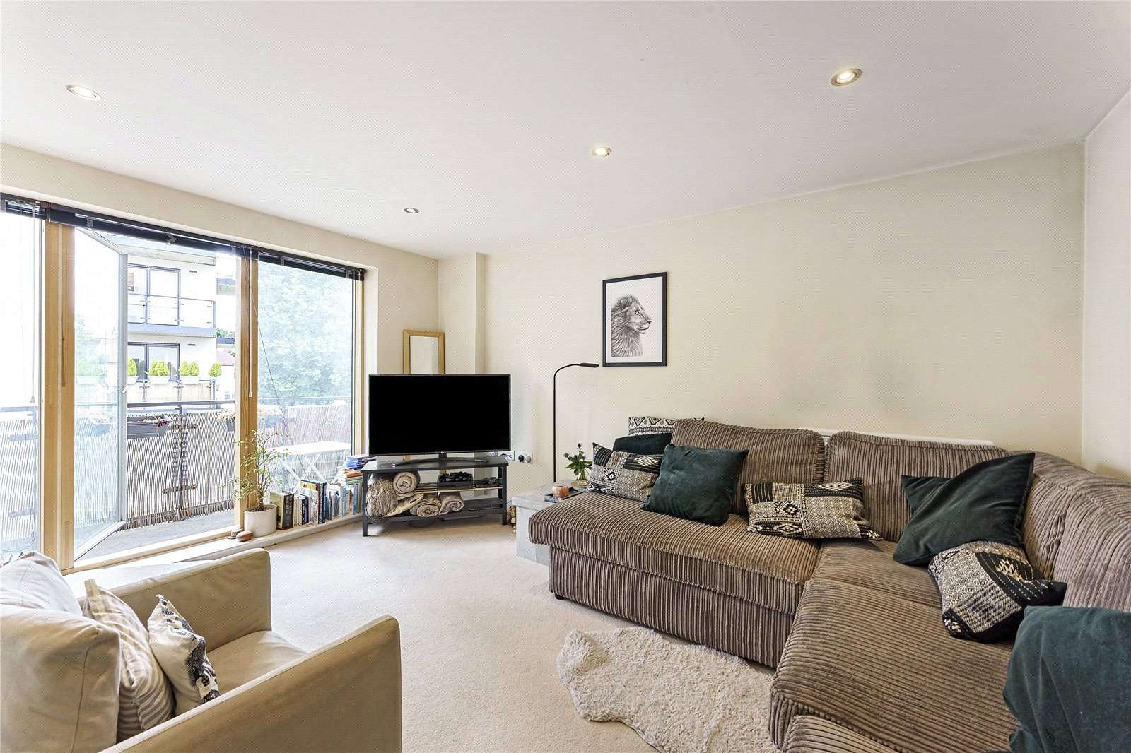 Lawrie House, 3 Durnsford Road, London, SW19 8FP | Property to rent ...