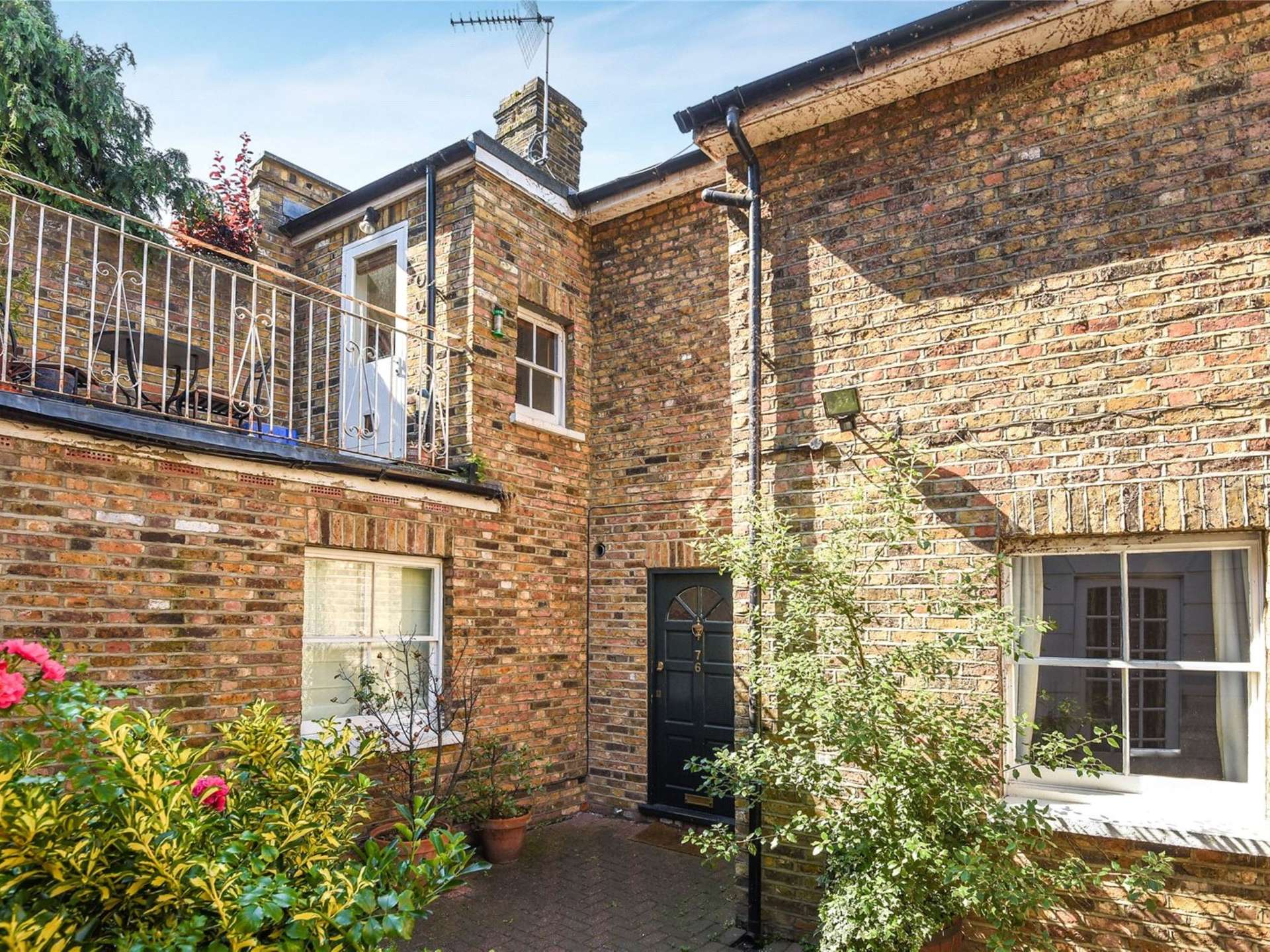 Denmark Road, Wimbledon, London, SW19 4PQ | Property to rent | Savills