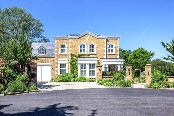 Houses to rent in UK | Savills