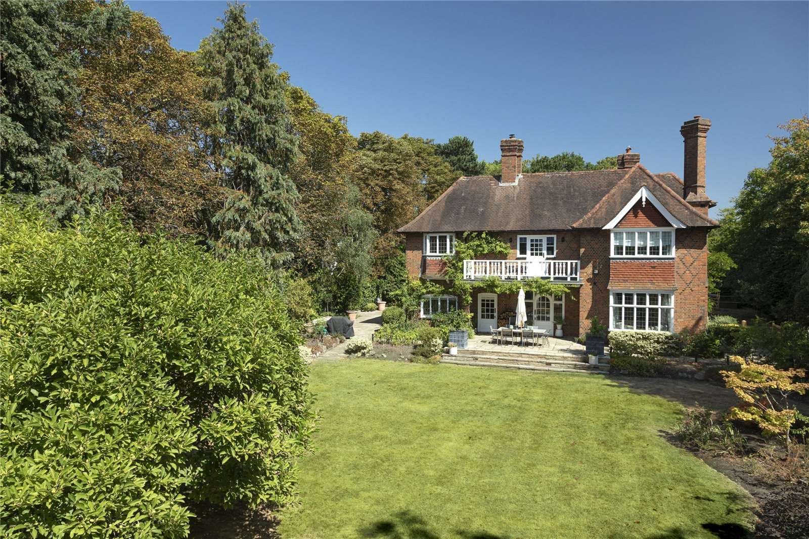 Renfrew Road, Kingston upon Thames, Surrey, KT2 7NT | Property for sale ...