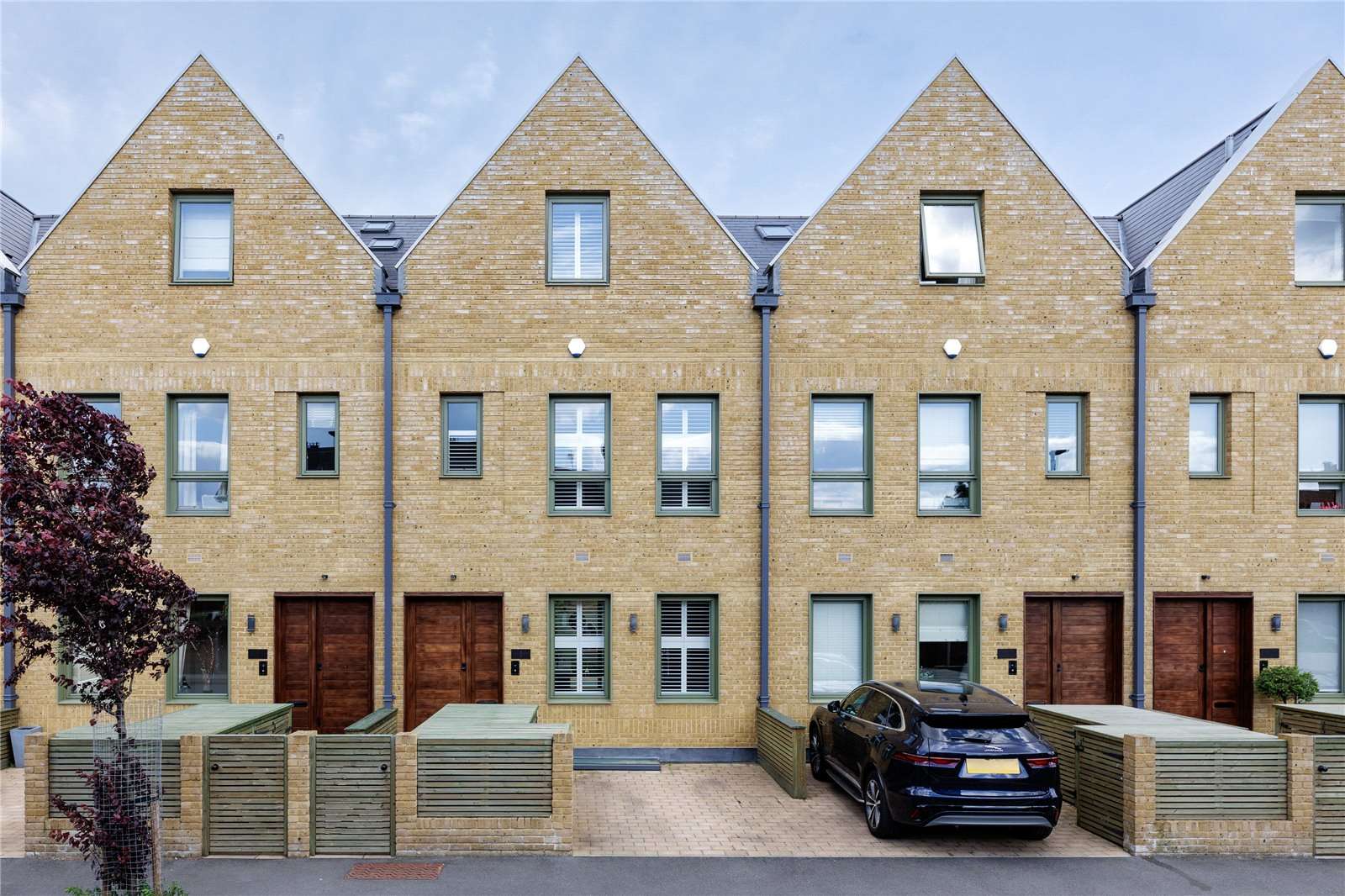 Montague Road, Wimbledon, London, SW19 1SY | Property for sale | Savills