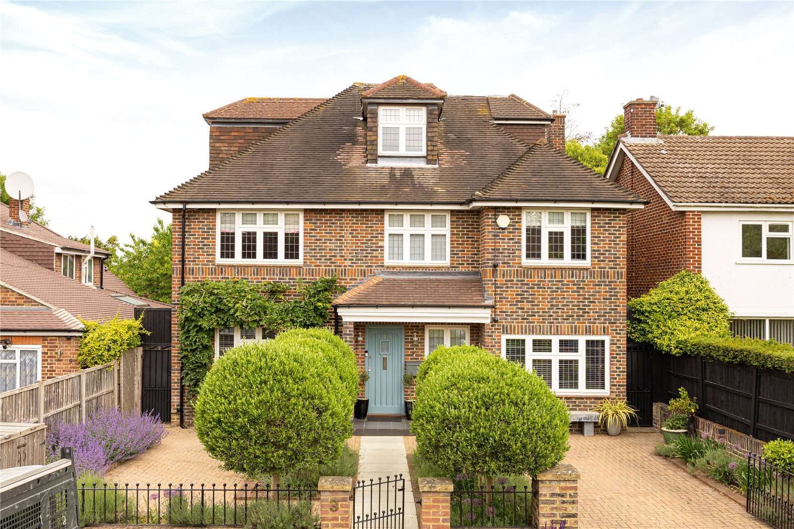 Hood Road, West Wimbledon, London, SW20 0SR | Eigentum zum Kaufen | Savills