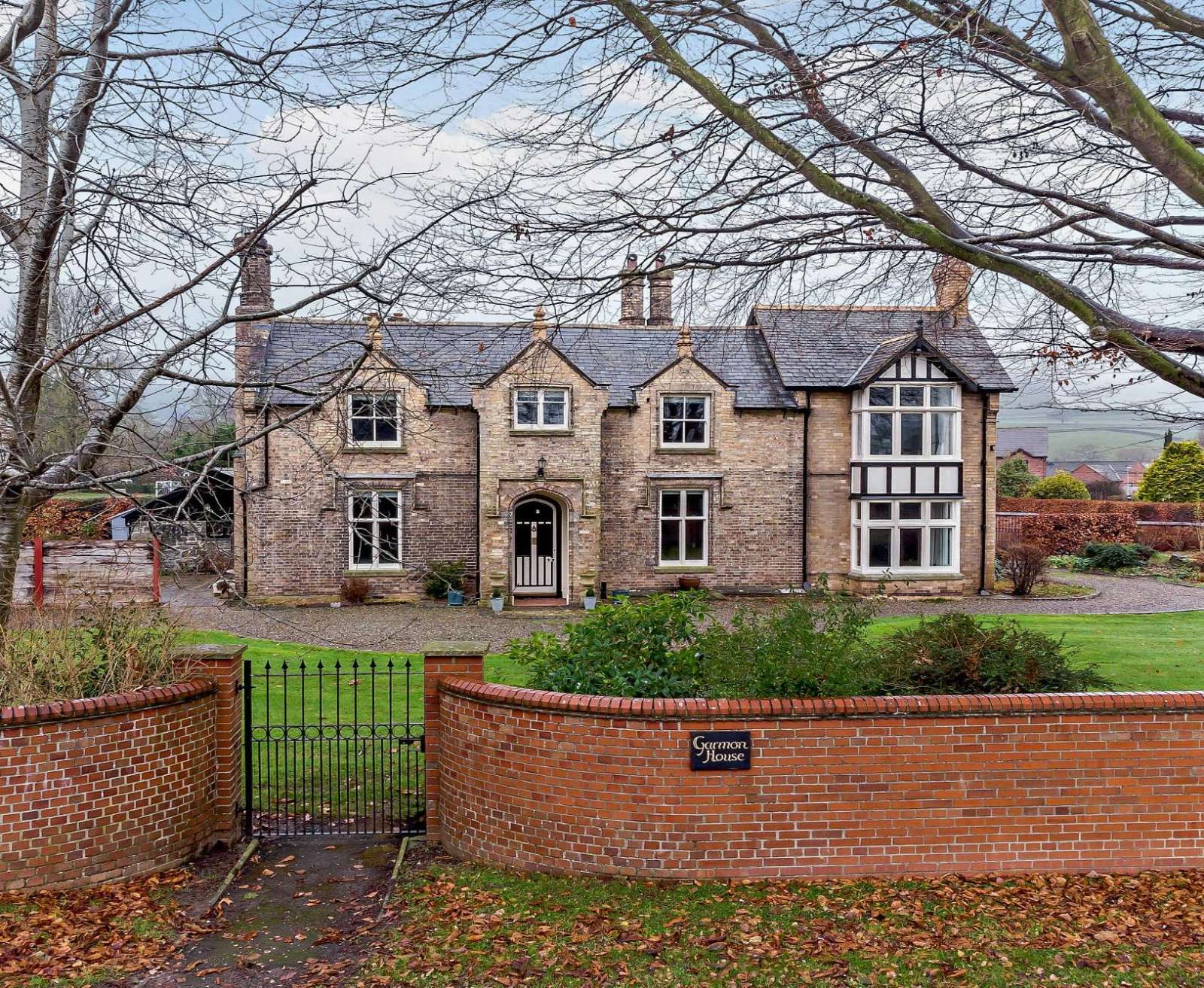 Llanfechain, Powys, SY22 6UU | Propriedade à venda | Savills