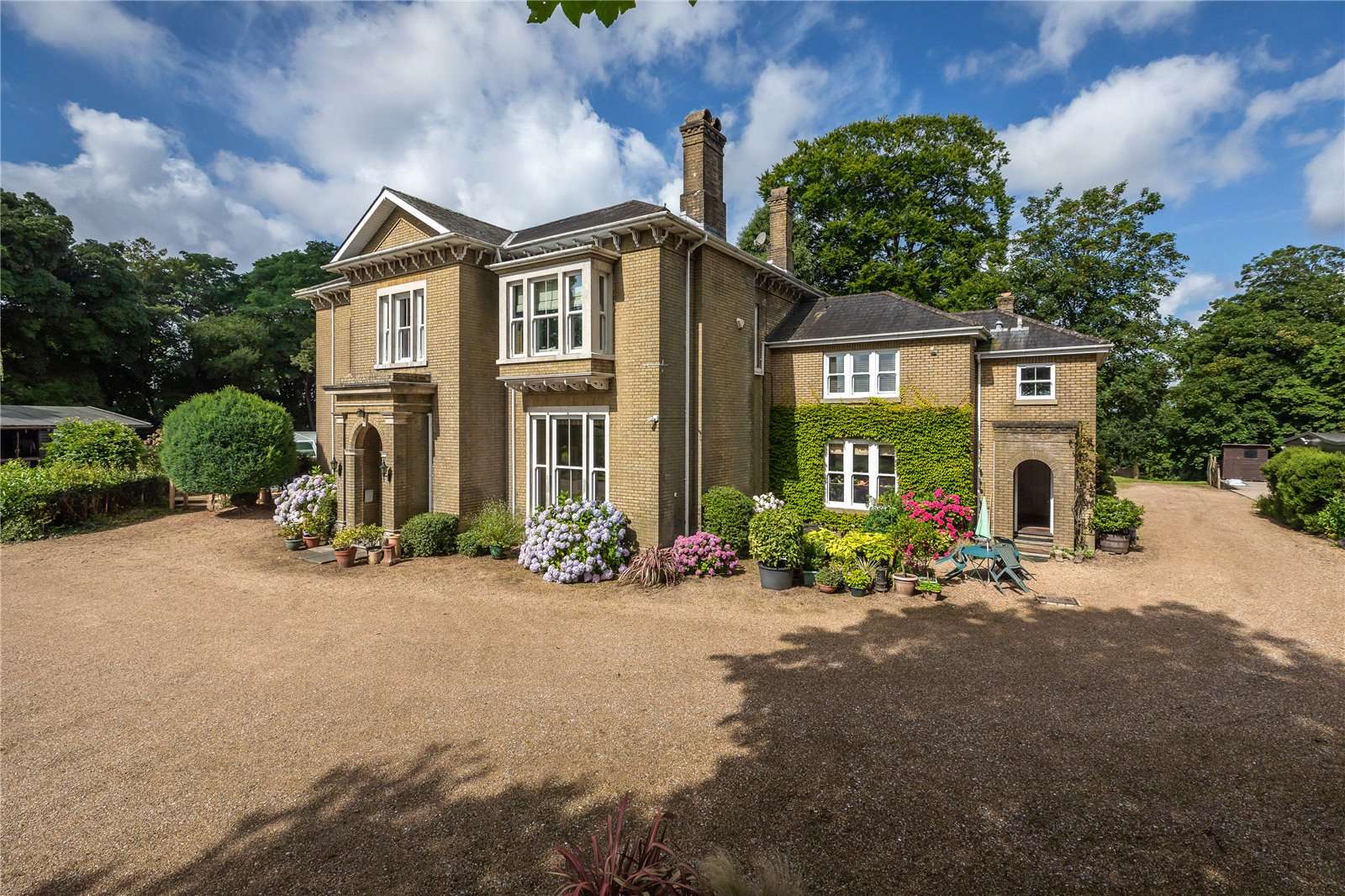 Property for sale in SO18, England | Savills