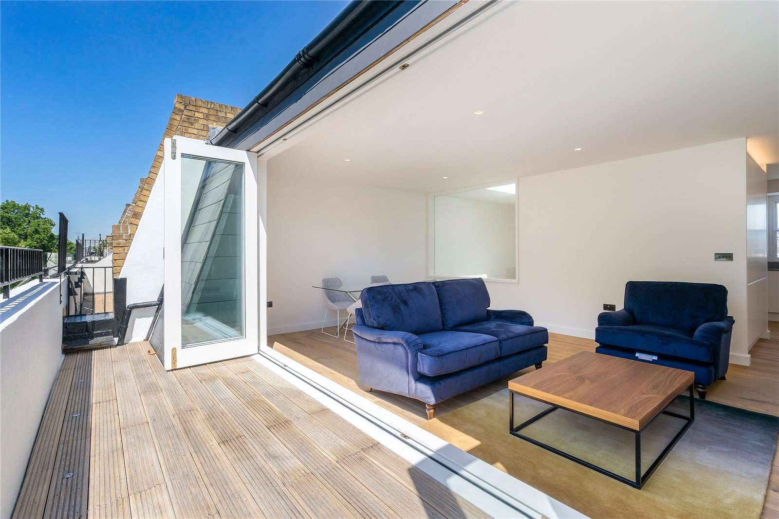 St. George's Square, Pimlico, London, SW1V 3QP | Property to rent | Savills