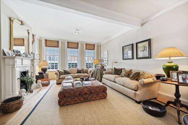 Property for sale in SW1H, England | Savills