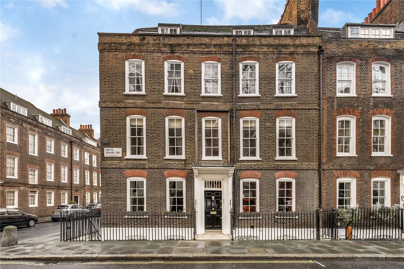 Smith Square, London, SW1P 3HT | Property for sale | Savills