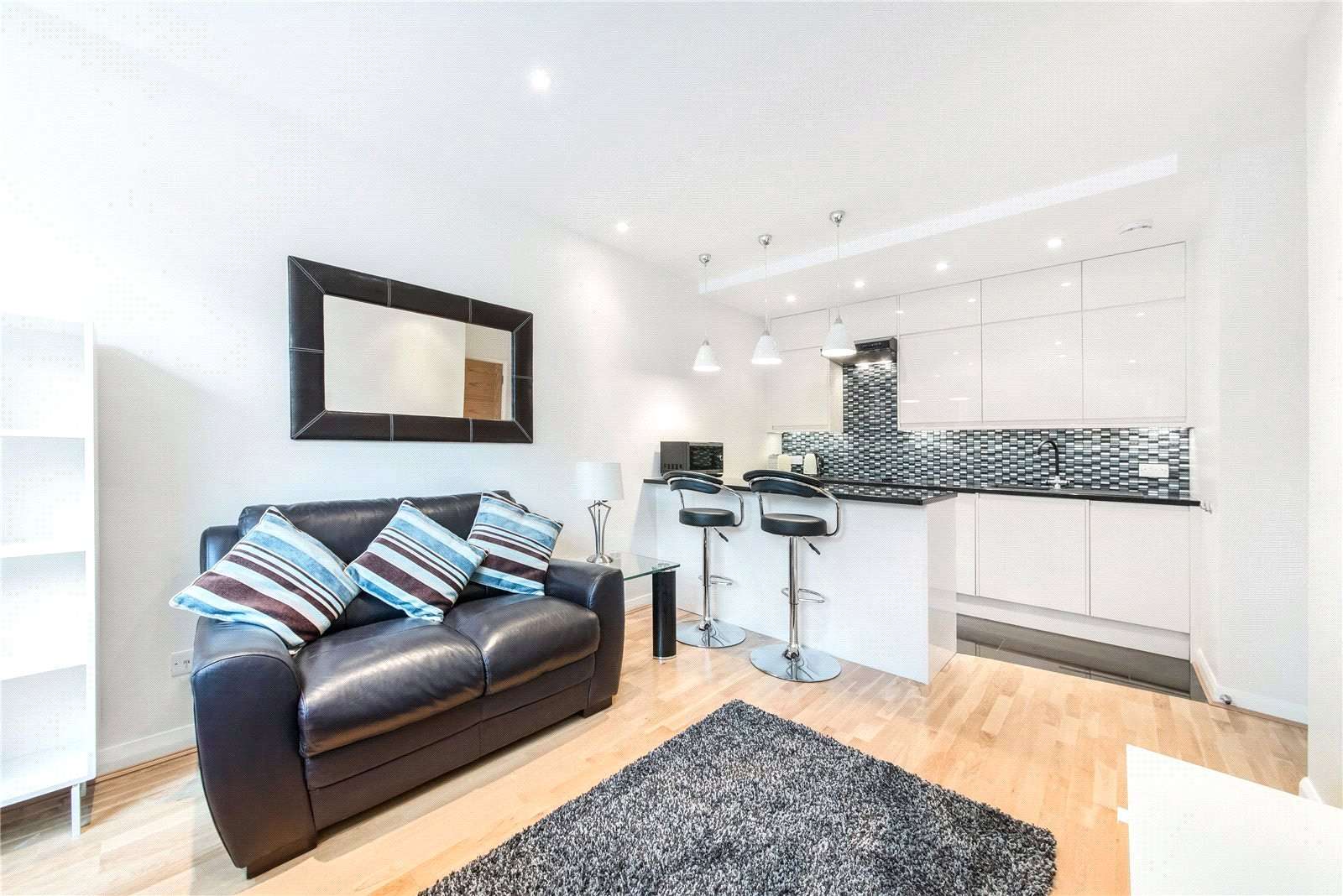 Christchurch House, Caxton Street, St James's Park, London, SW1H 0PX ...