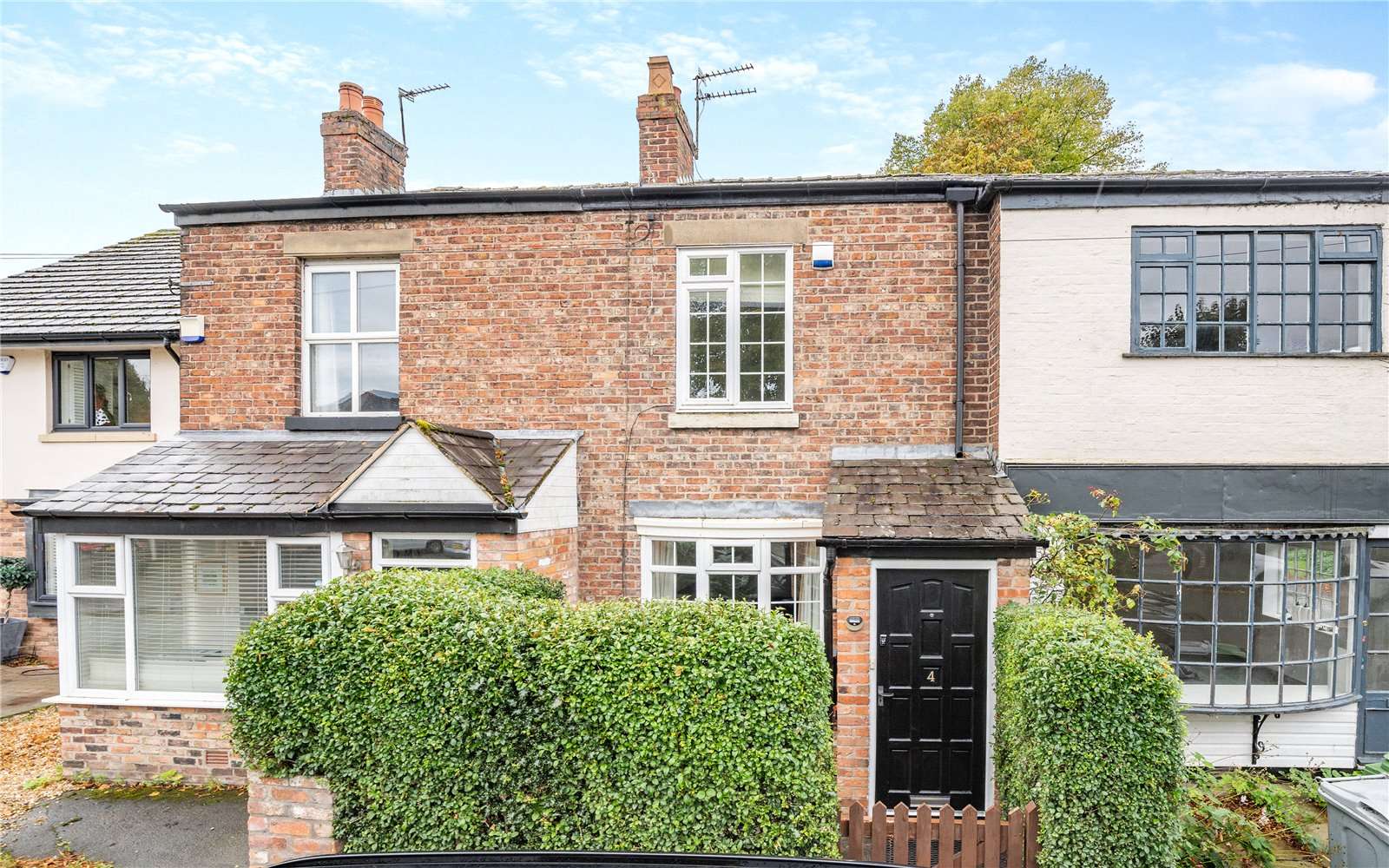 Cumber Lane, Wilmslow, Cheshire, SK9 6DX | Property to rent | Savills