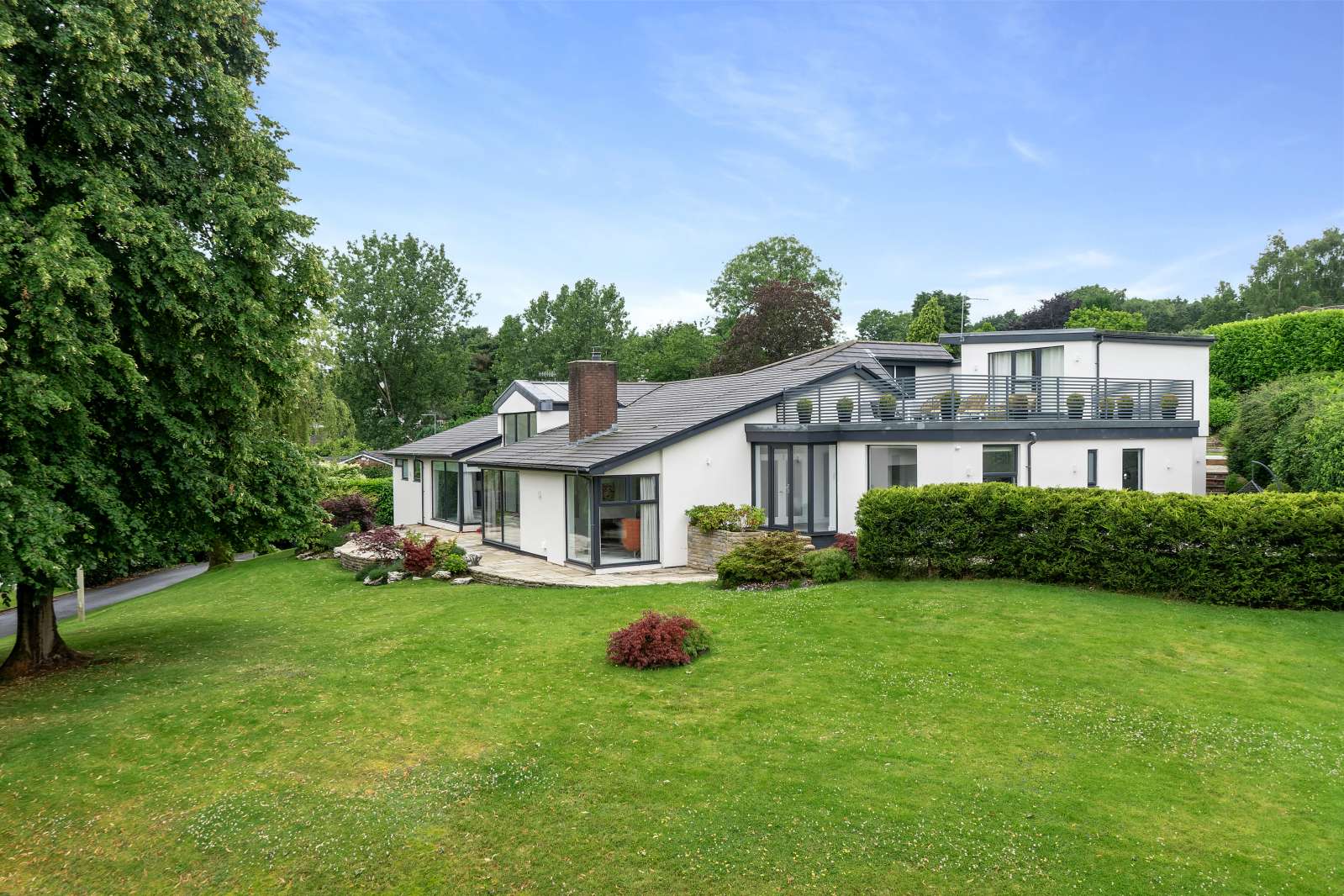 Willowmead Drive, Prestbury, Macclesfield, Cheshire, SK10 4BU ...