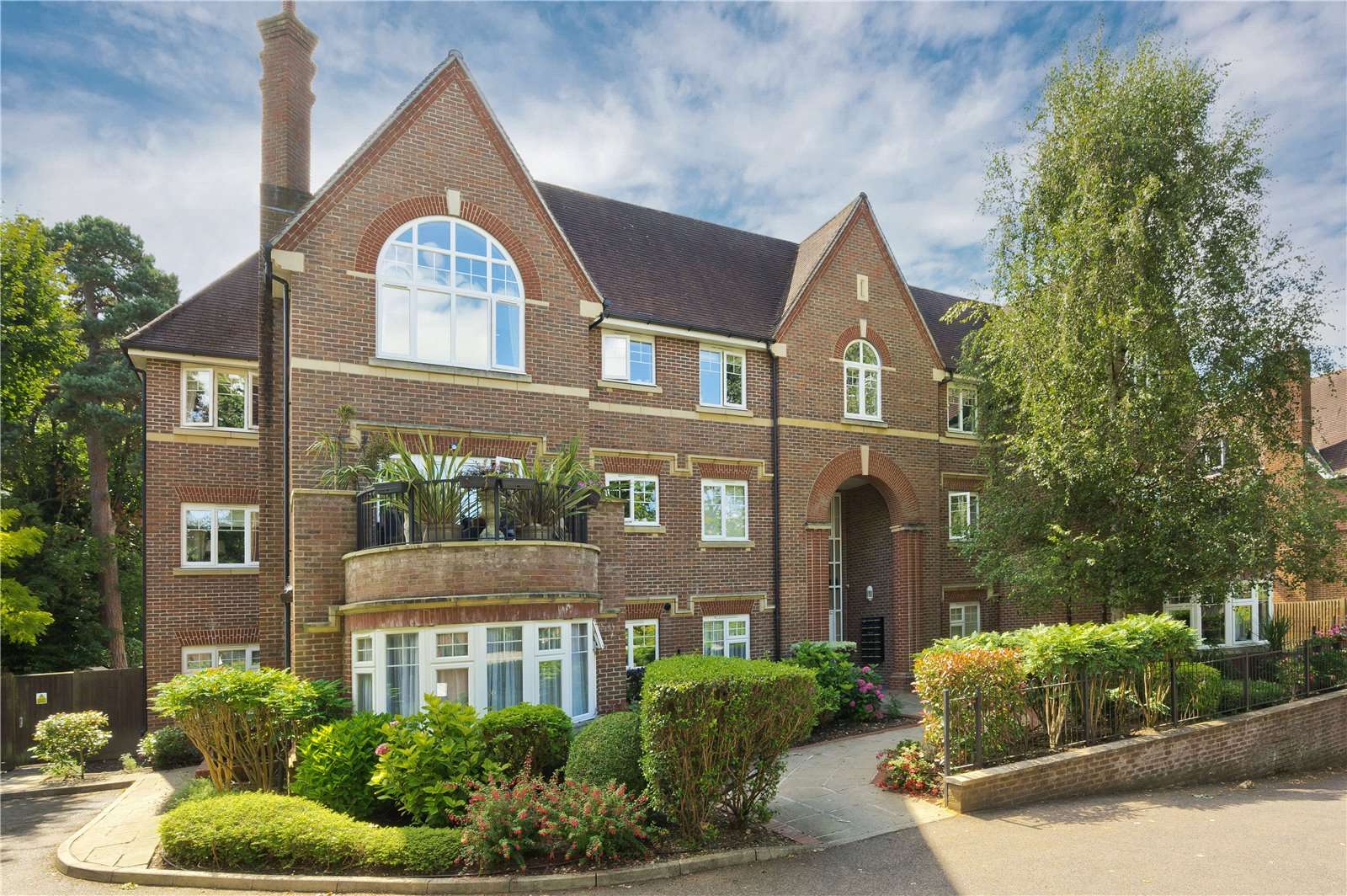 Queen Elizabeth House