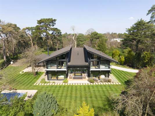 Property for sale in St George's Hill, Surrey | Savills