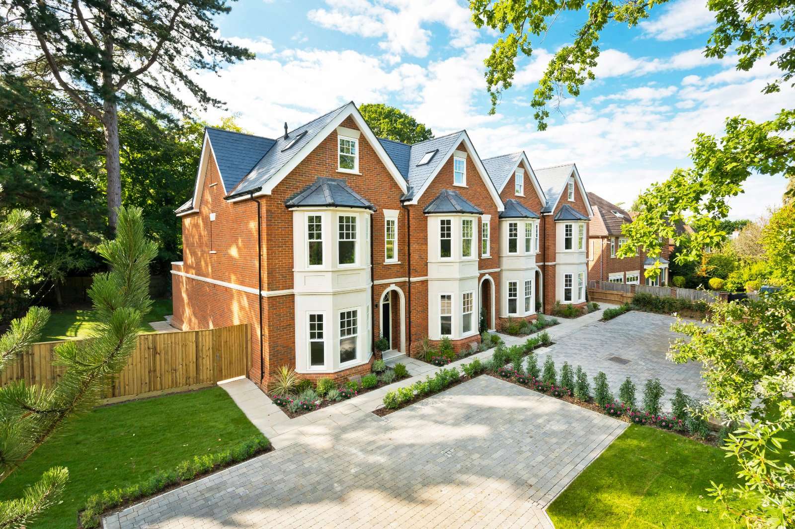 Oak Mount Place, Old Avenue, Weybridge, Surrey, KT13 0PS | New Homes ...