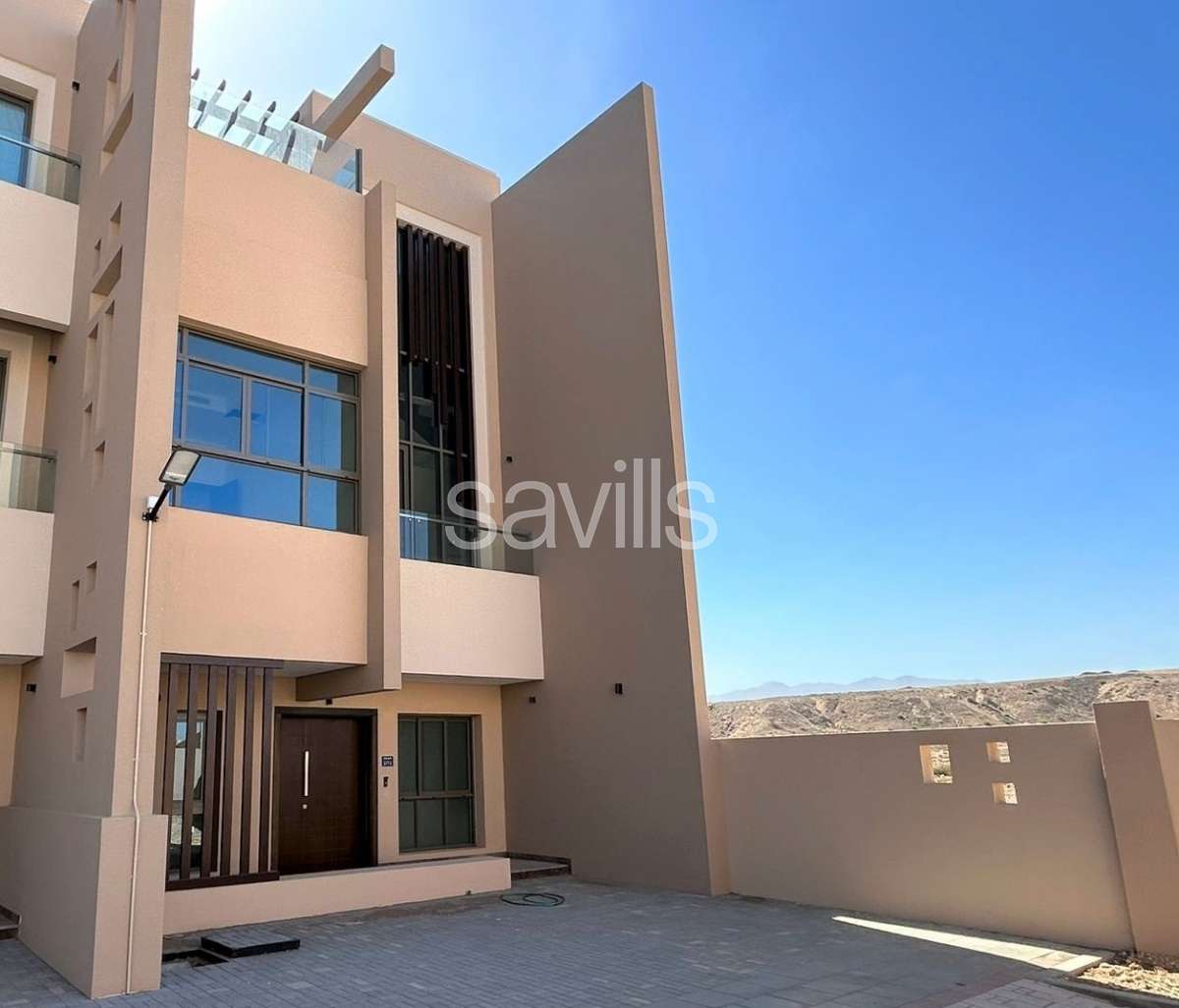 Rose Village, three-bedroom townhouse, Muscat Hills | Property to rent ...