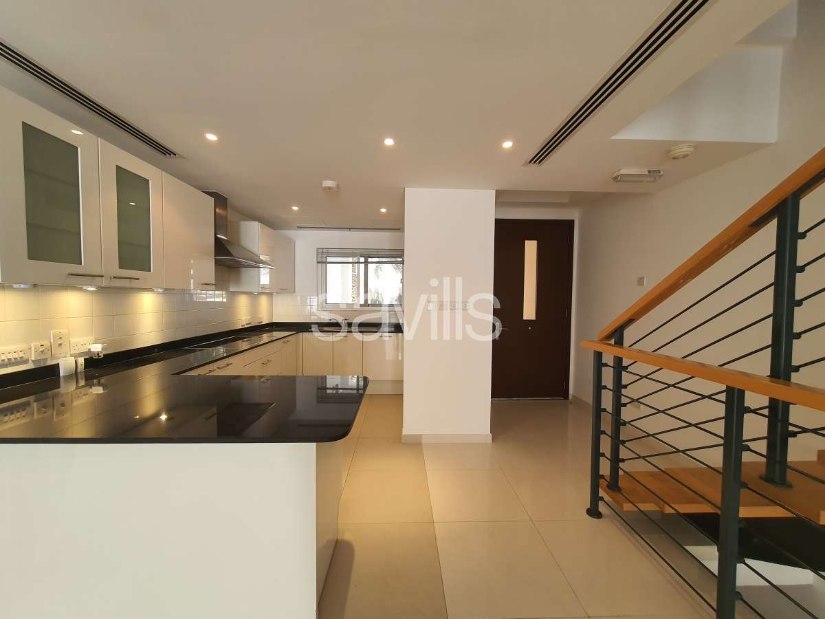 Property for sale in The Wave (Al Mouj Muscat), Oman | Savills