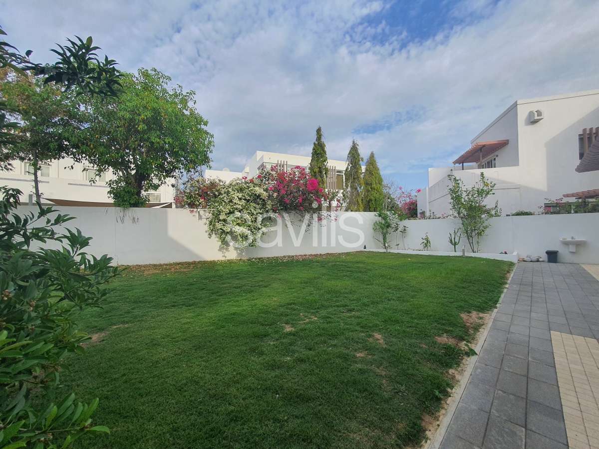 Property for sale in The Wave (Al Mouj Muscat), Oman | Savills