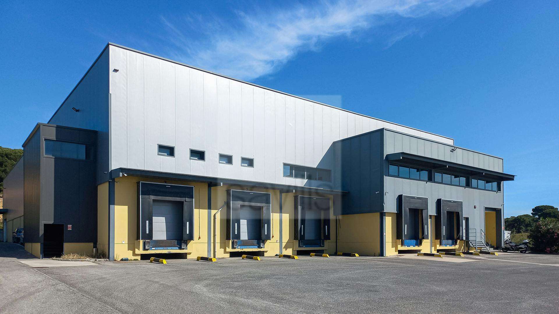 Armazém Logístico de Frio | Vila Nova da Rainha, Azambuja, Lisboa | Property to rent | Savills