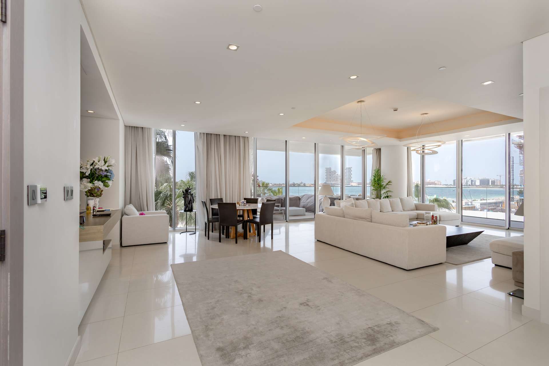 Atlantis View l Spacious 3 Bed | Large Terrace, Palm Jumeirah, Serenia ...