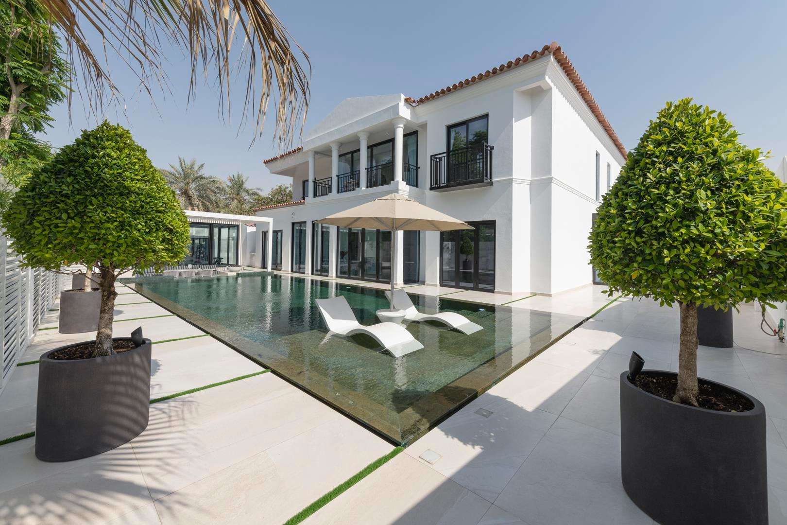 Stunning Villa | Spacious Living | Pool and Gym, Dubai Investment Park ...