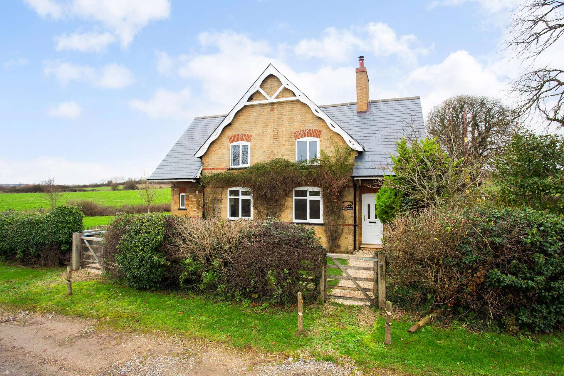 Property to rent in Temple Cowley, Oxfordshire | Savills