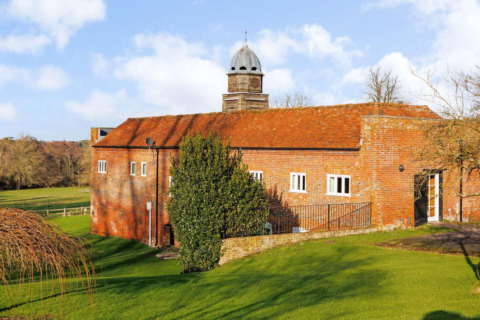 Wheatfield OX9, Thame, OX9 | Propriedade para arrendamento | Savills
