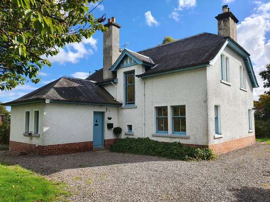 Property to rent in Scotland | Savills