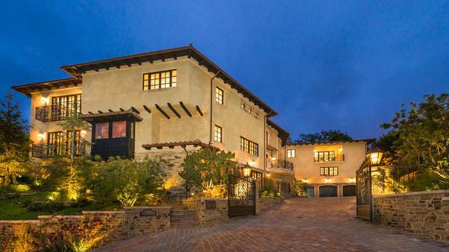 Property for sale in United States of America | Savills